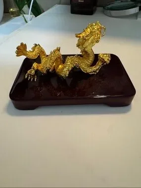 RISIS | Accents | Dragon Figurine On Dark Brown Display Base Decorative ...
